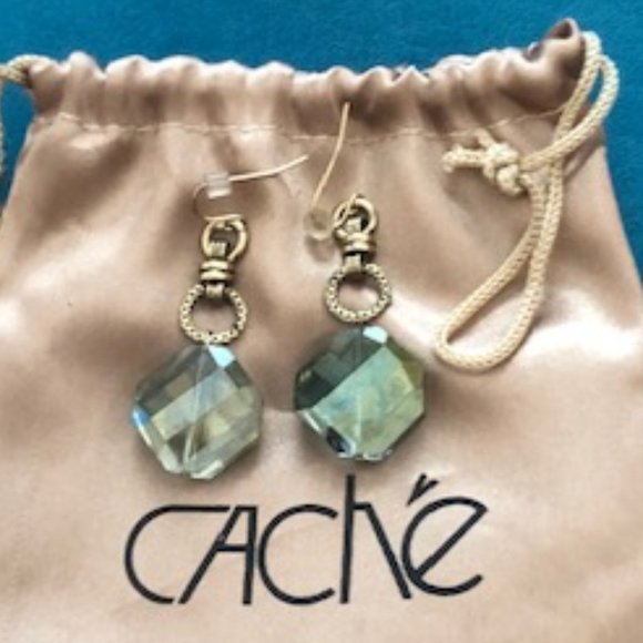 Cache | Jewelry | Cache Vintage Custom Jewelry Green Drop Earrings ...